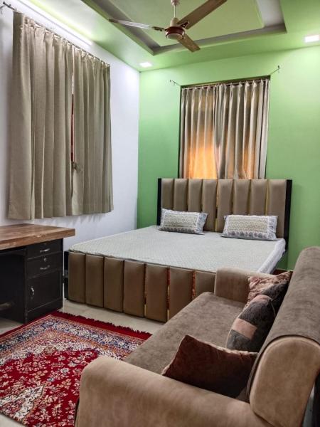 Gokul Niwas Udaipur Home Stay - Gujarat