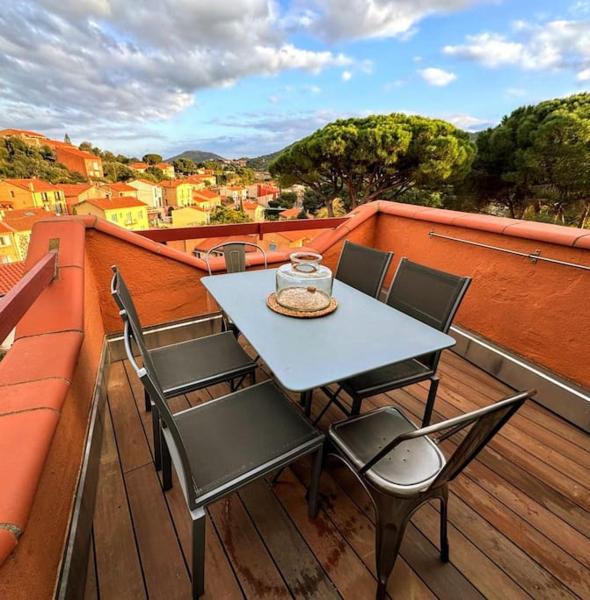 42 M2 D'élégance Avec Terrasse, Parking, Belle Vue - Collioure