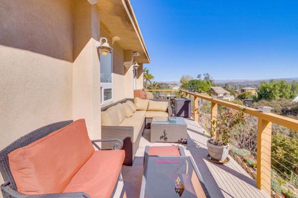 Home Close To Trails And Shopping In Thousand Oaks! - Camarillo, CA