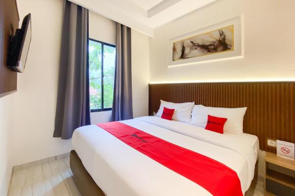 Reddoorz Plus Near Sp Plaza Batu Aji Batam - Batu Aji