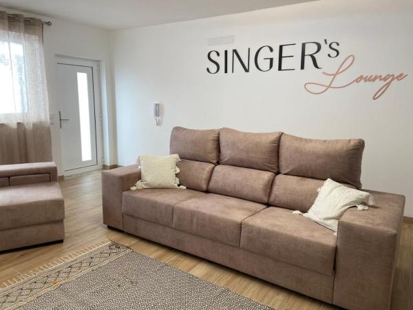 Singer's Lounge - Porto de Mós