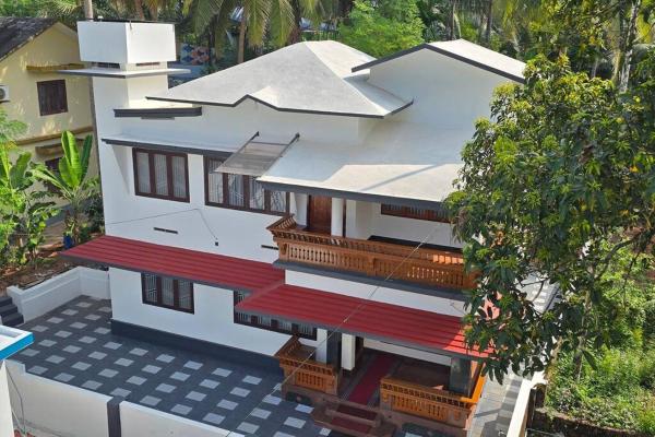 Entire 4 Bedroom Villa In Kannur - Thalassery