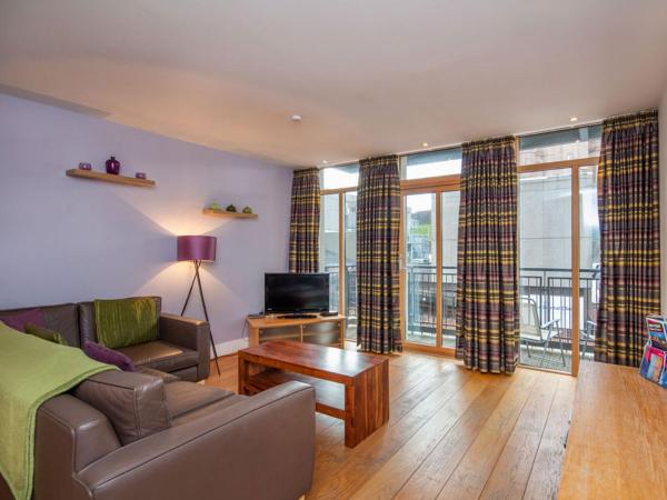 206 By The Bridge Apartment - Loch Ness