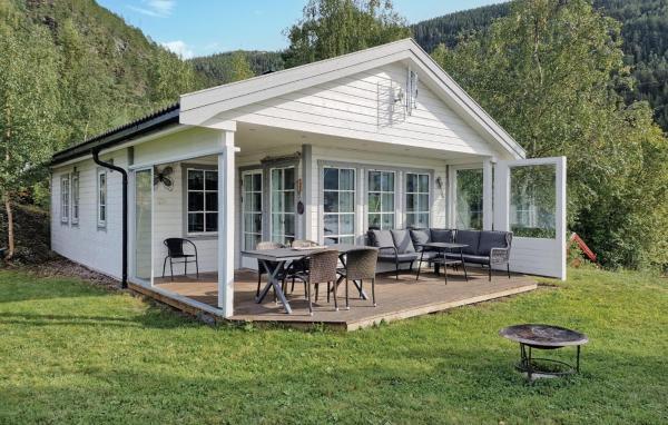 2 Bedroom Nice Home In Skatval - Noorwegen