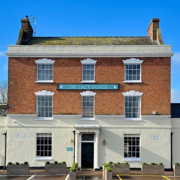 The Lazy Goose - Coffee House & Bedrooms - Painswick