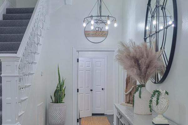 Ola's Oasis - Savannah, GA