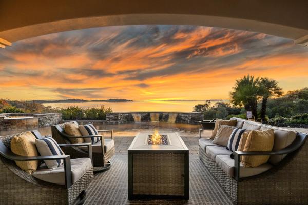 El Dorado Hills Villa Overlooking Folsom Lake - El Dorado Hills