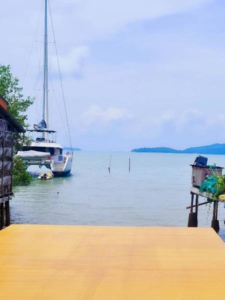 Star House - Ko Lanta District