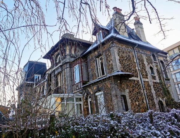 Seine-front Apt In Stone House With Parking And Garden, Lacroix Island - Rouen