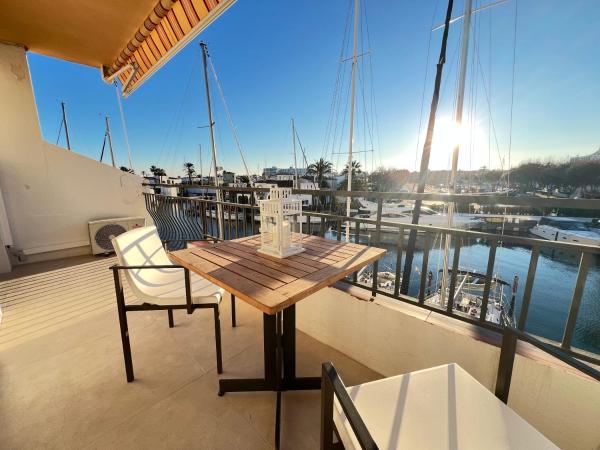 Estudio Frente Al Canal Con Terraza - Ampuriabrava