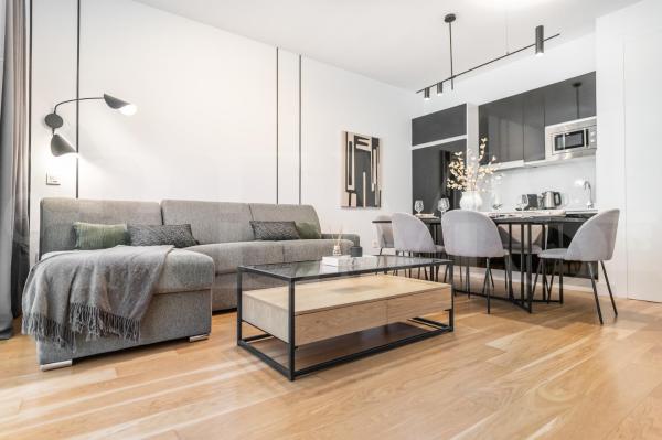 Central Apartment With Picasso Vibes By Rems - Málaga, Spagna