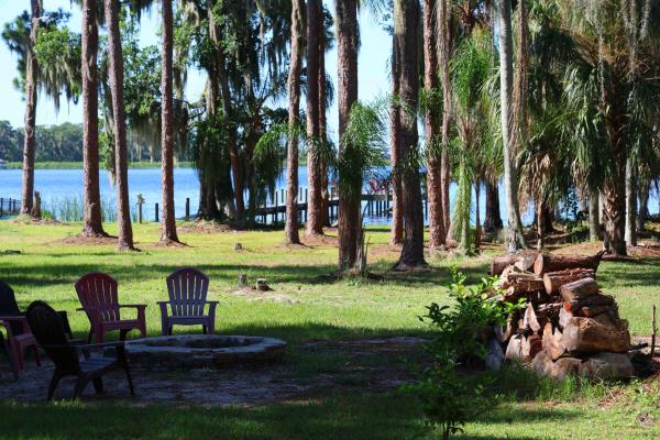 The Little Retreat, Solo, Couples & Small Families - Sebring, FL