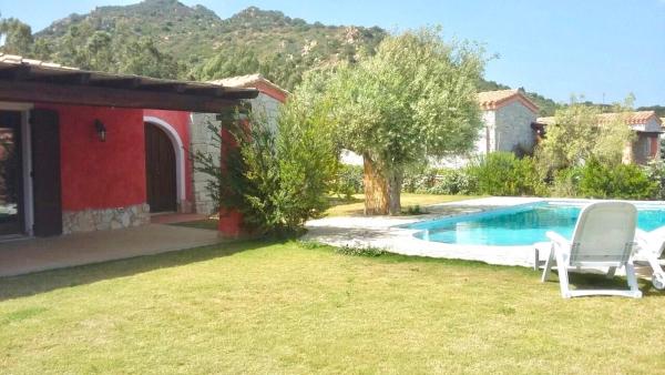 Villas With Private Pool In Costa Rei Just 500 Meters From The Sea - Villasimius