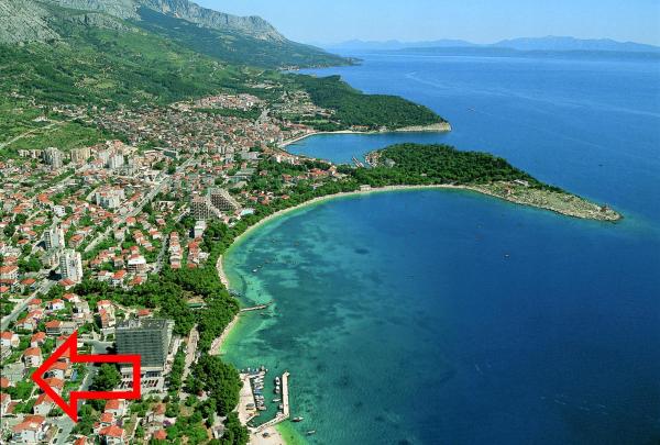 Apartments And Rooms By The Sea Makarska - 22419 - Makarska