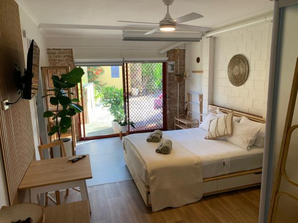 Studio 327 - Arrawarra