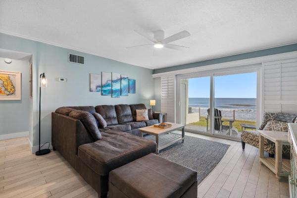 Colony Beach Club 101 - New Smyrna Beach, FL