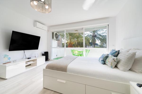 Moderno Estudio Y Piscina A 50 Metros De La Playa - Marbella