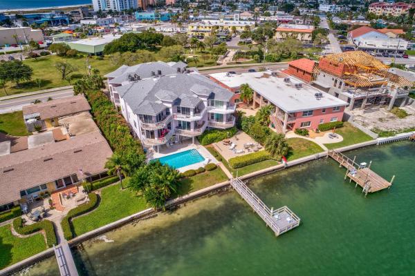 Amadeus 7 - Pinellas Park, FL