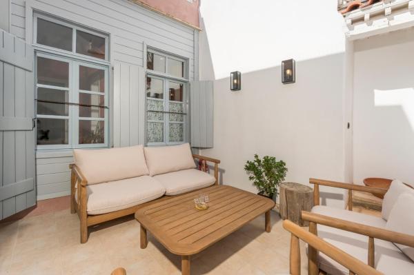 Full House Residence - Hania