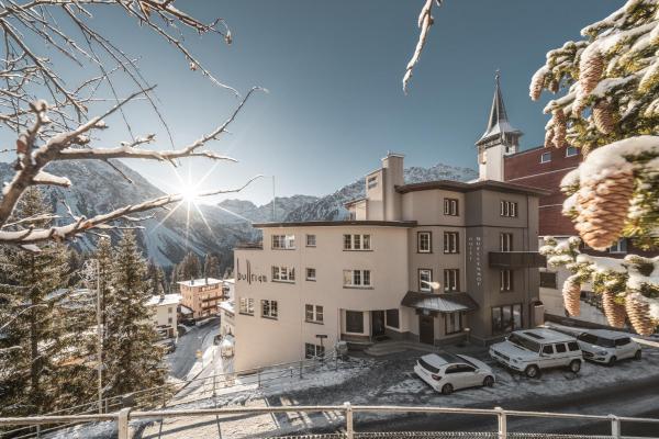 Hotel Quellenhof - Self Check-in & Adults Only - Lenzerheide
