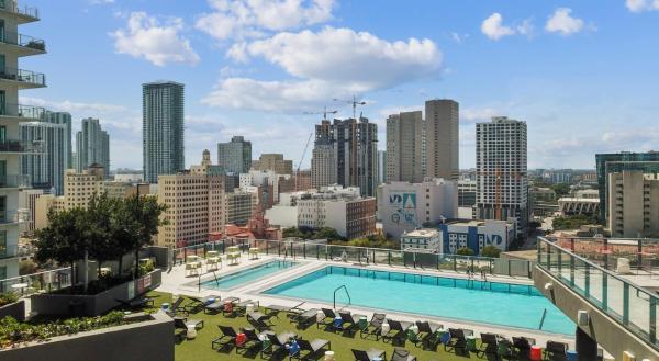 Lumiére Penthouse - Miami, FL