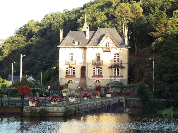 Maison De Charme, 14 Personnes, Vue Sur Le Canal - Rohan