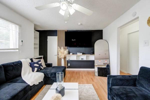 1 Bedroom Getaway In Houston - Houston, TX