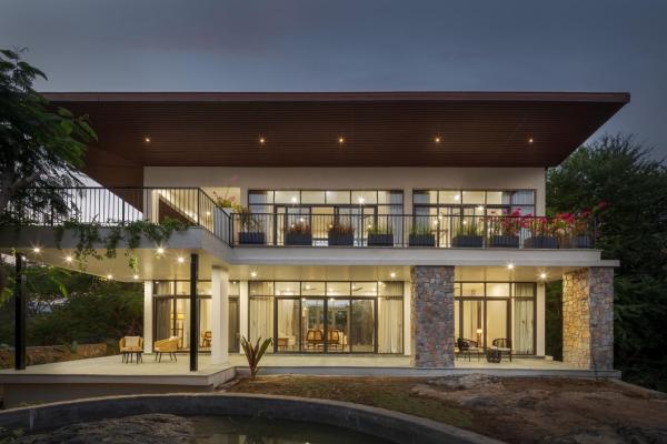 Saffronstays Camelot By The Lake - 3 Bedroom Villa With Lake View, Games Area And Lake Access - 烏代浦