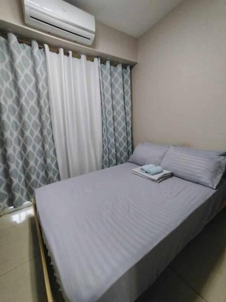 Near Moa At Shore Residences 1br With Balcony -Unlimited Wifi - Metro Manila