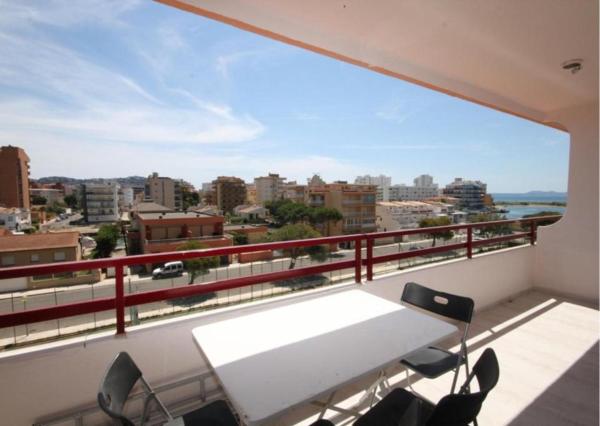 Rnet - 600 Llevant 02-06 - Sant Pere Pescador