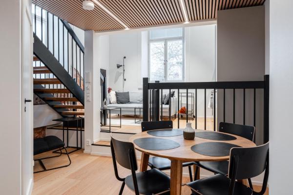 Stylish Loft Next To City Center & Lake Pyhäjärvi - Tampere