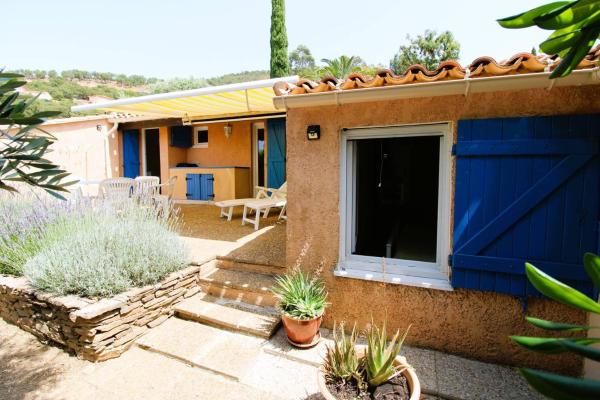 Mazet Mireille Climatisé Pour 4 Personnes Avec Tennis Et Piscine à La Londes-les-maures - Côte d'Azur