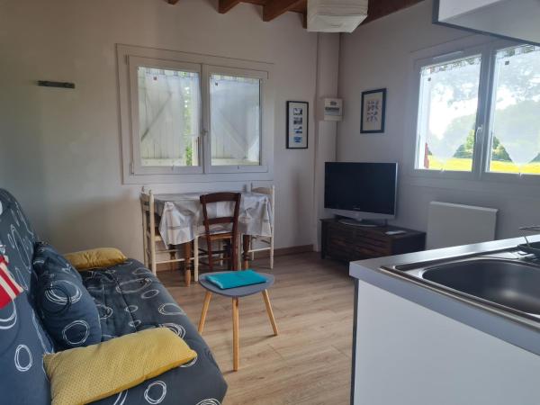 Deux-pièces En Campagne Avec Terrasse - Eugénie-les-Bains