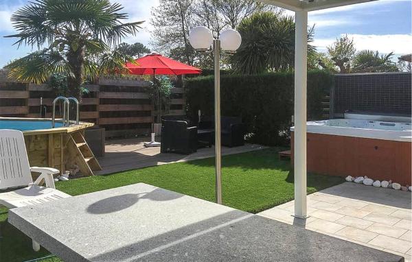 Gorgeous Home In Ares - Bassin d'Arcachon