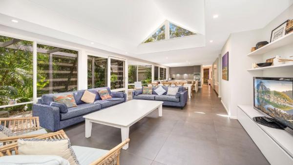 Superb Family Beach House - Patonga