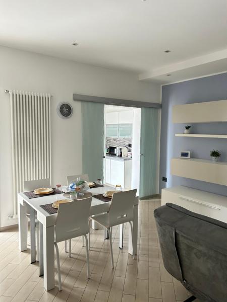 Refrésh House - Brindisi
