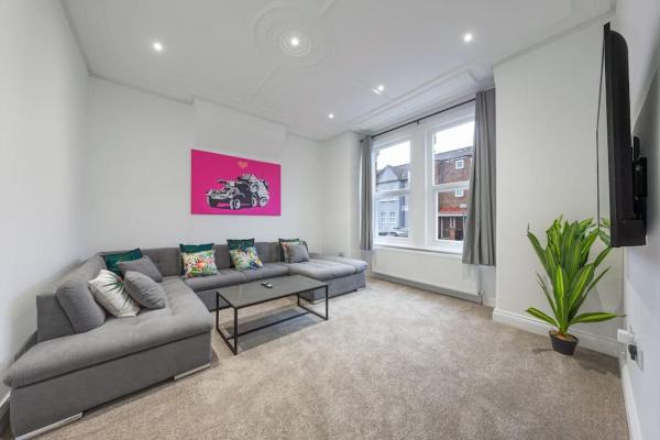 Brand New Cricklewood Zone 2 Modern Home - Londres
