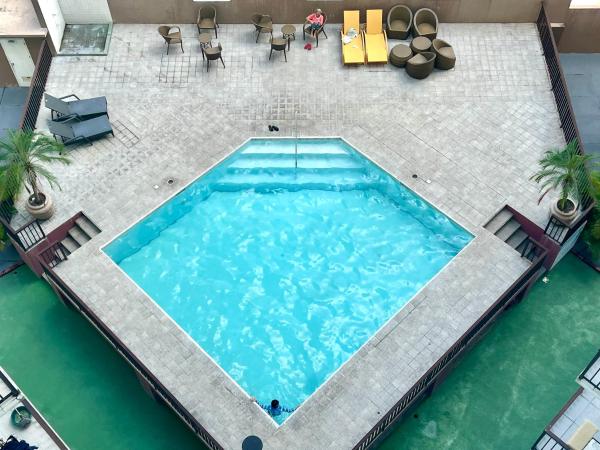 City Center 1-bedroom With Balcony And Washer - Cebu