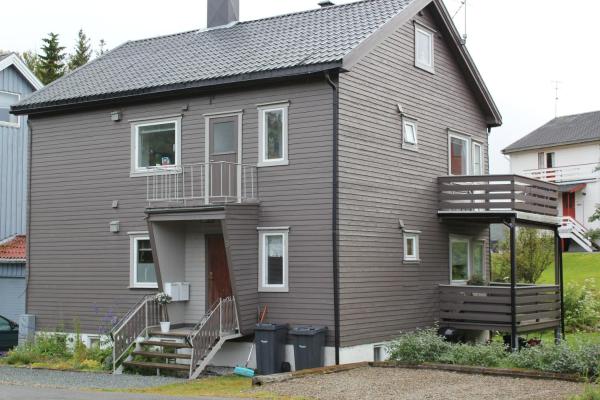 Close To City Center, 900 M, 2 Bedroom, 2nd Floor - Tromsø
