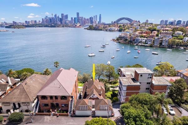Harbourfront Haven 4br Retreat With Stunning Views Of Sydney Iconic Landmarks - Gordon