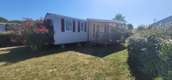 Bungalow Spacieux Avec Piscine à Lattes - Lattes