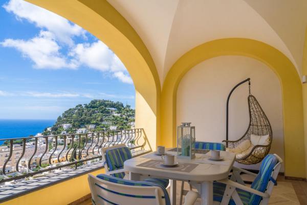 Residenza "Il Sogno Di Geppino" Al Centro Di Capri - Isla de Capri