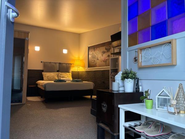 Relax Trois Bornes - De Grenspost - Aachen