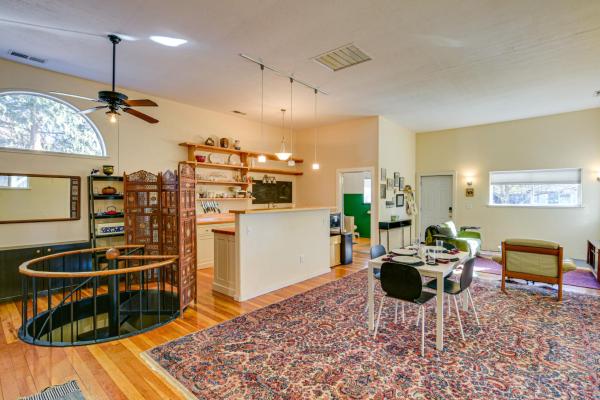 1 Mi To City Plaza Family-friendly Chico Home - California