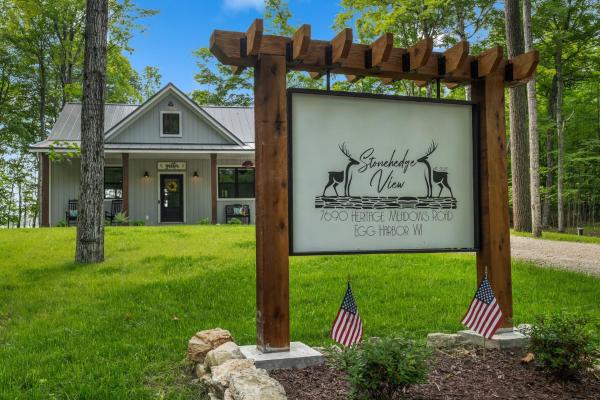 Stonehedge View By Simple Life Rentals - Egg Harbor, WI