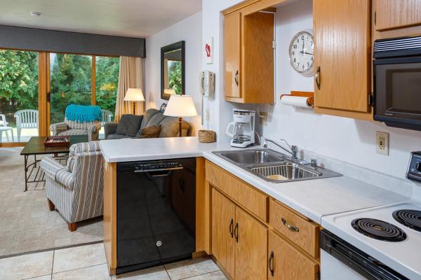 Peacefield At The Hilltop C-4 By Simple Life Rentals - Door County, WI