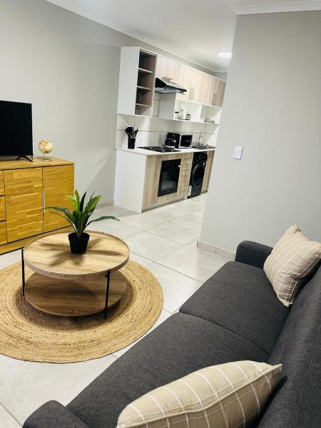 Homely Stay - Kempton Park