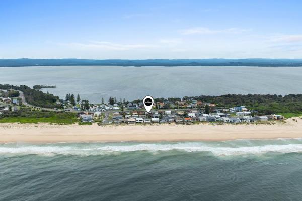 Seaside Living, Family Style! - The Entrance