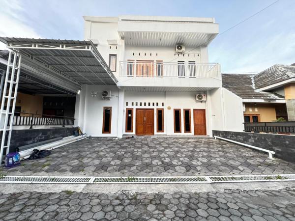 Nogotirto Damai Homestay Jogja - Yogyakarta