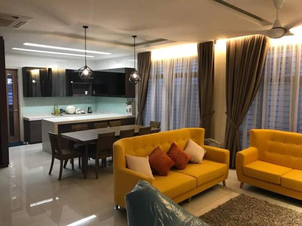 Batu Ferringhi Home Near Beach In Penang - Batu Ferringhi